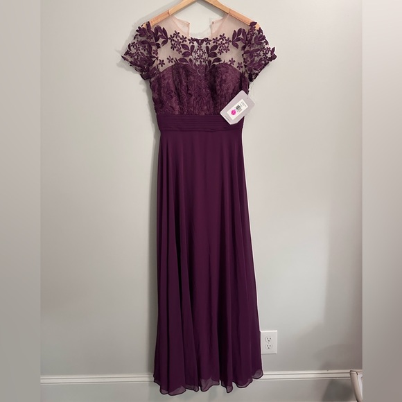 JS Collections | Dresses | Js Collections Embroidered Lace Illusion ...